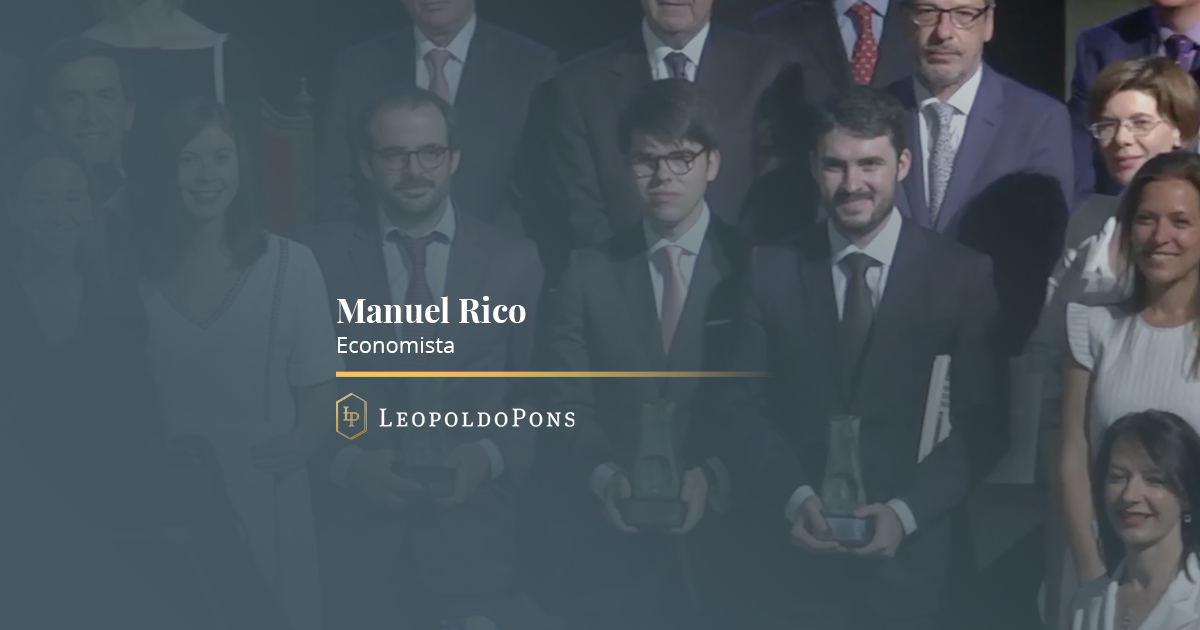Nuestro Economista, Manuel Rico Llopis, fue premiado en la edición del ...